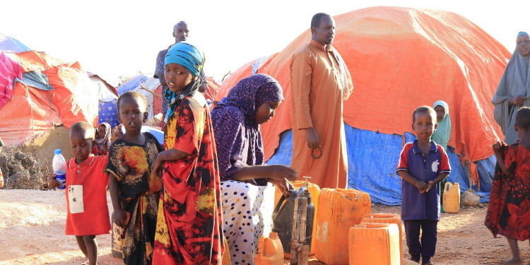 Piped water brings relief to hundreds of conflict-displaced in Adado ...